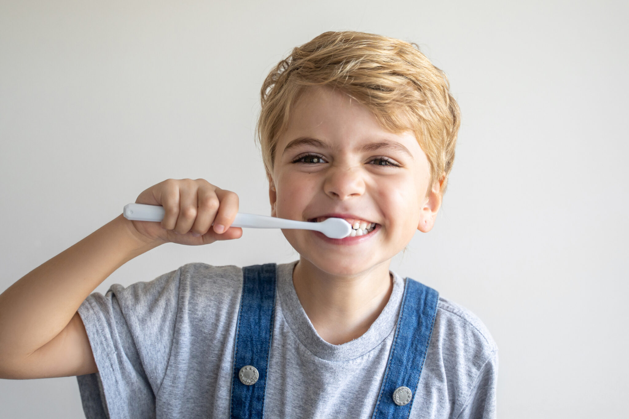 5 Fun Ways to Teach Kids About Brushing and Flossing